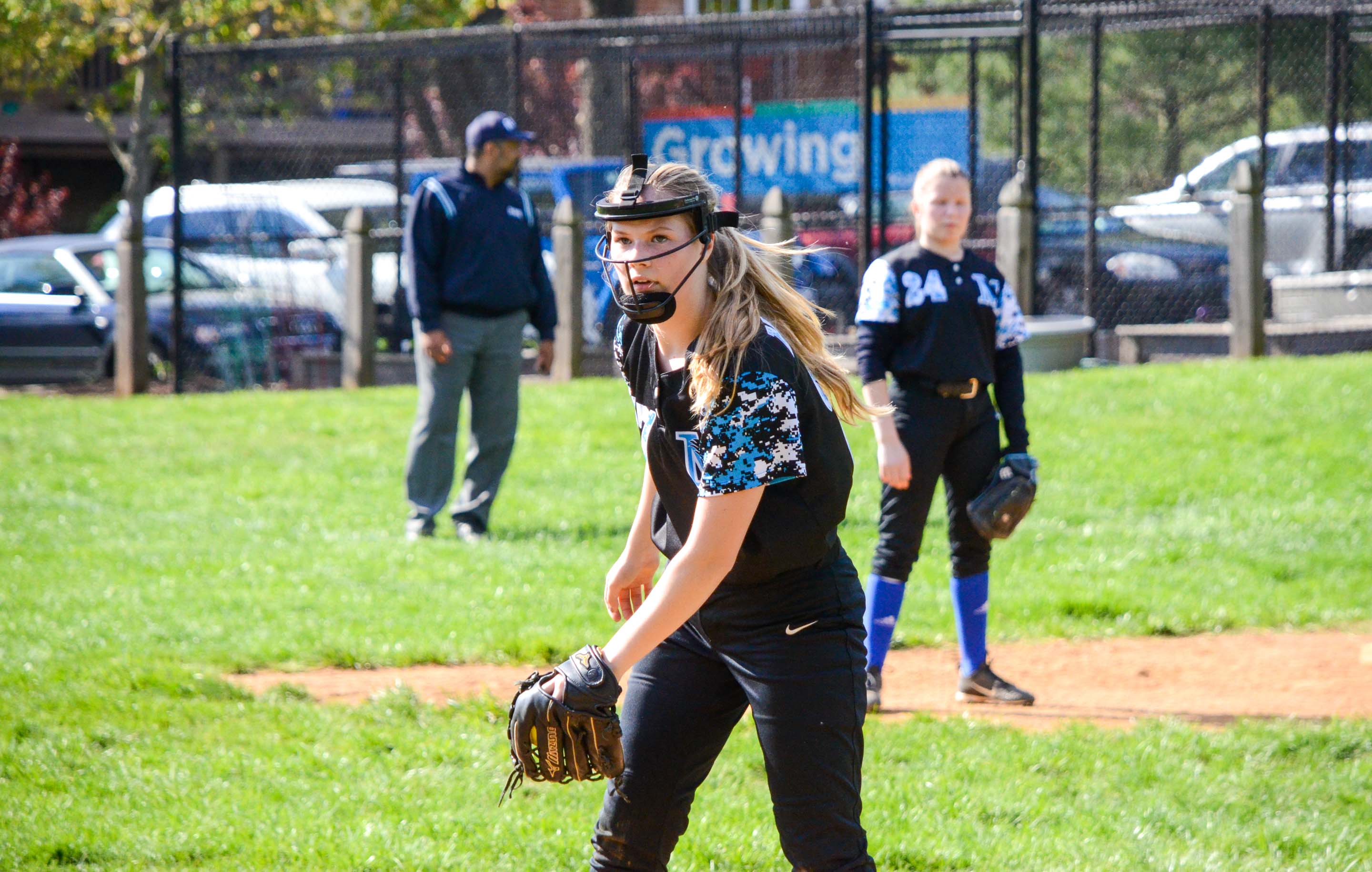 Girls Varsity Softball - McLean School